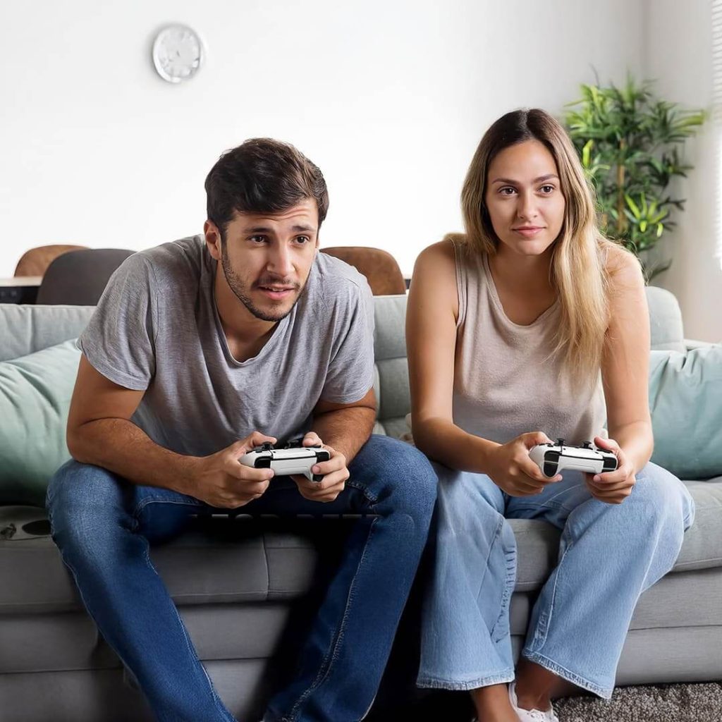 Quantum Play - 4K Gaming Stick - 30.000+ Games - Koopje.com