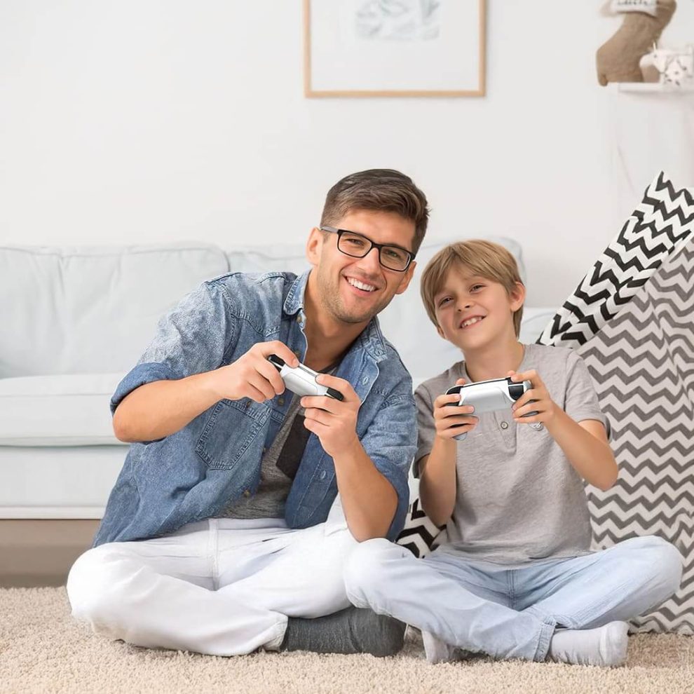 Quantum Play - 4K Gaming Stick - 30.000+ Games - Koopje.com